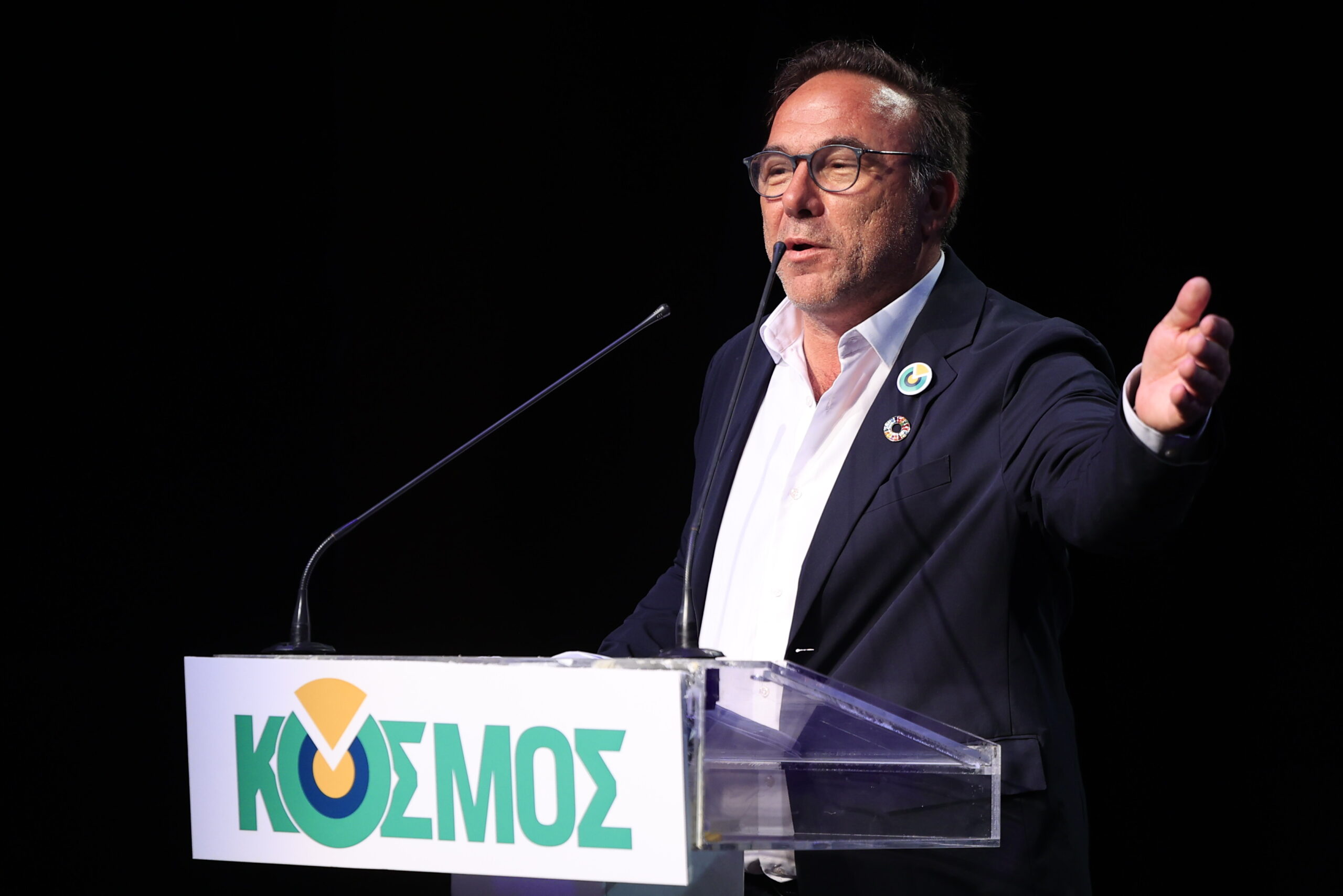 Π. Κόκκαλης στην παρουσίαση των υποψηφίων του ΚΟΣΜΟΥ: Πρέπει να φέρουμε ...