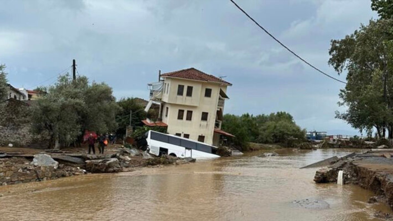 Η Λαϊκή Συσπείρωση, θα συνεχίσει να πιέζει για να λυθούν τα προβλήματα ...