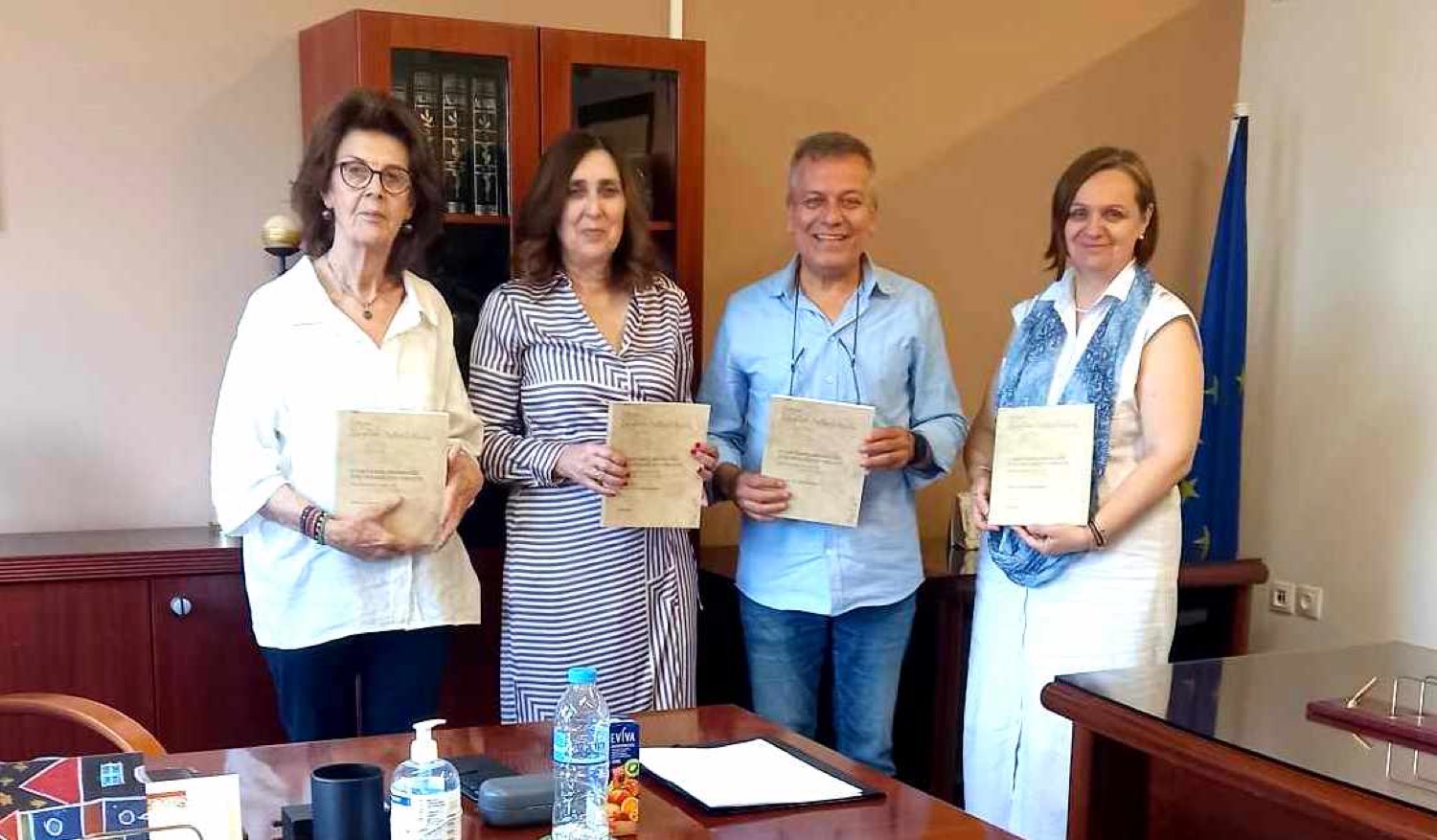 Βιβλία του Ν. Παπαθεοδώρου, από το ΠΟΚΕΛ στη Διεύθυνση Πρωτοβάθμιας ...