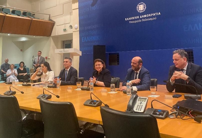 Τελετή παράδοσης – παραλαβής στο Υπουργείο Πολιτισμού: Ο Χρίστος Δήμας ...