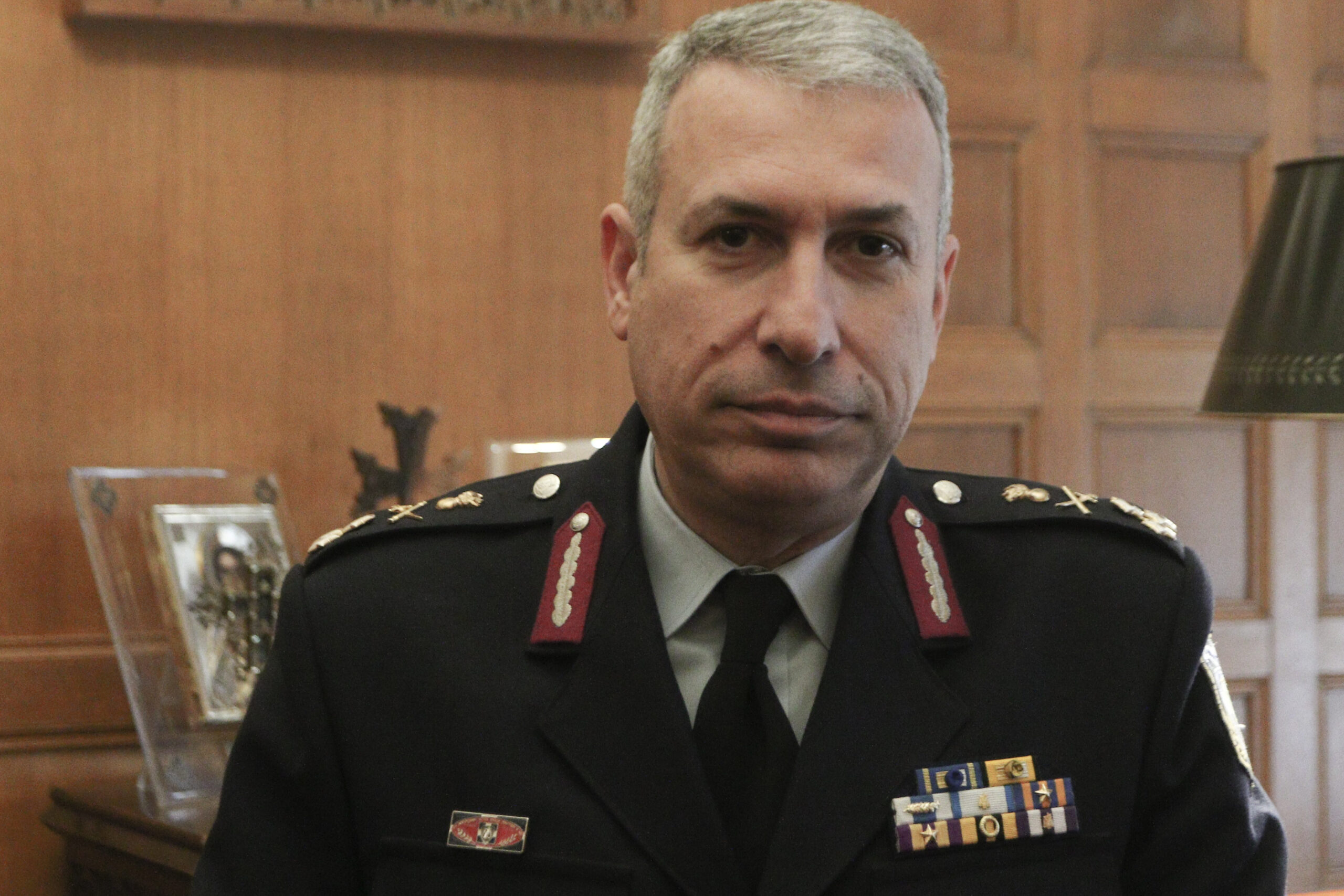 Με το μετάλλιο Τιμής της Γαλλικής Αστυνομίας παρασημοφορήθηκε ο αρχηγός ...