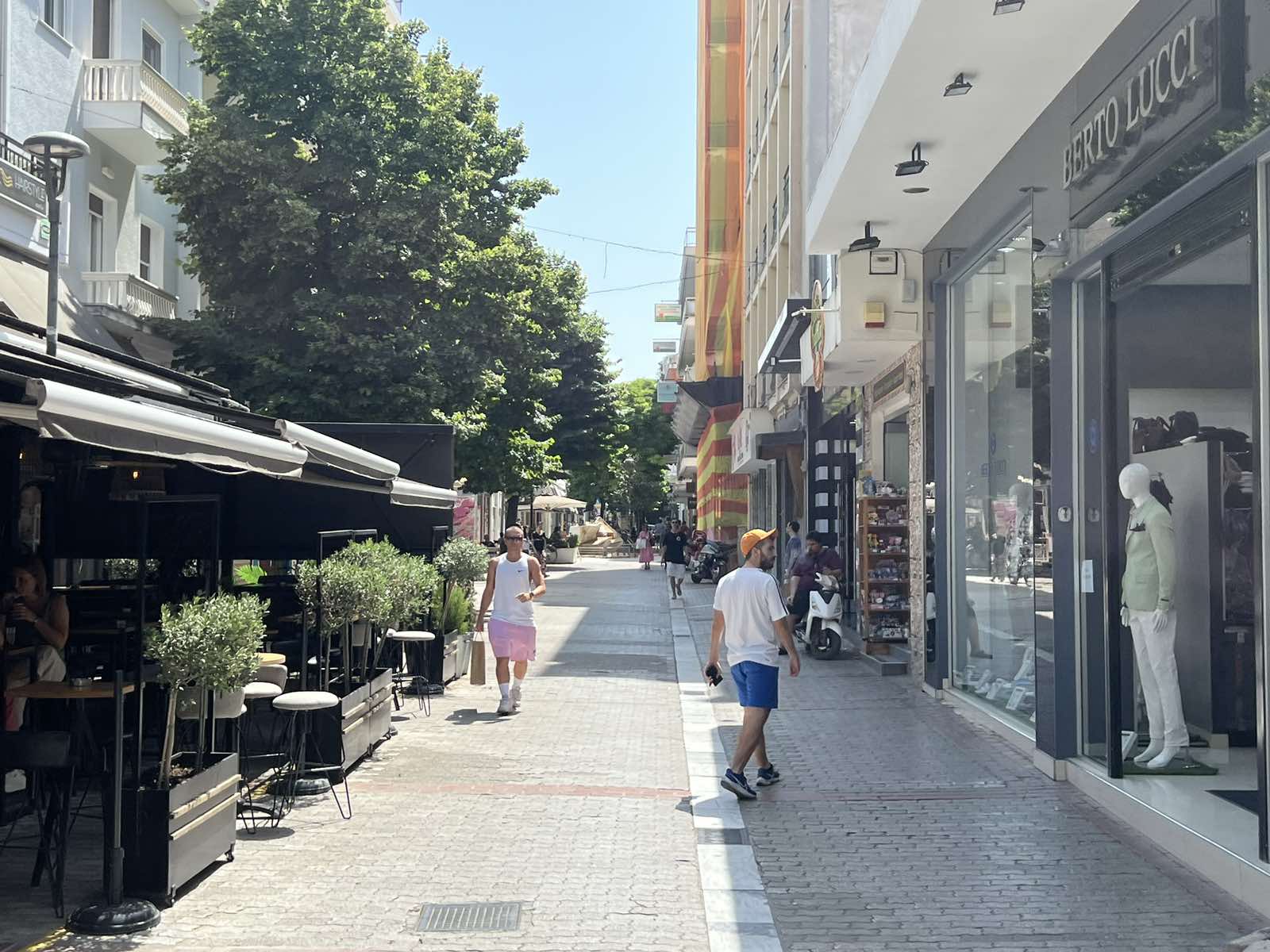 Τρεις και ο... κούκος από σήμερα στη Λάρισα (φωτο) - ONLARISSA.GR Νέα ...