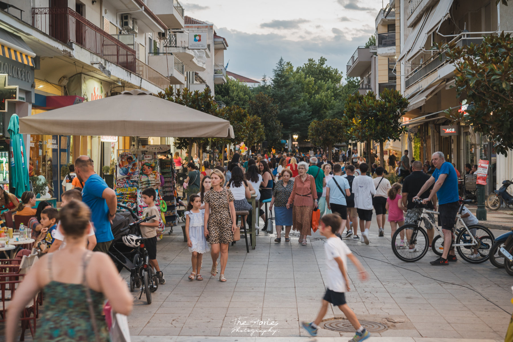 Με μεγάλη επιτυχία ολοκληρώθηκε η 7η Λευκή Νύχτα στα Φάρσαλα (φωτό ...