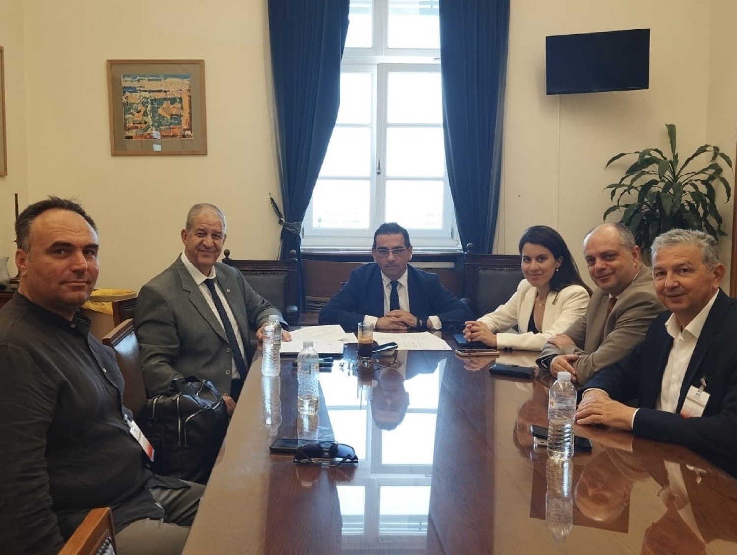 Καπετάνος: «Συζήτηση εφ’ όλης της ύλης για τα τμήματα φυσικοθεραπείας ...