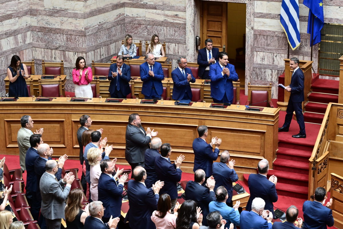 Επέτειος αποκατάστασης της Δημοκρατίας: Έμφαση στους πολίτες στη ...