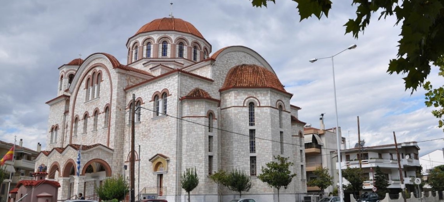 Πανηγυρίζει το ιερό παρεκκλήσιο της Αγίας Παρασκευής στον Ι. Ν. Αγίου ...