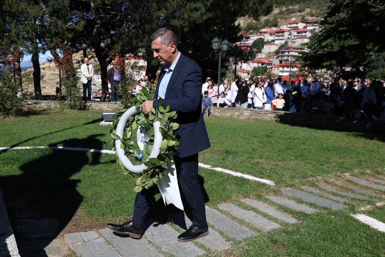 Στο ετήσιο μνημόσυνο του ήρωα της Επανάστασης του 1821 Γεωργάκη ...