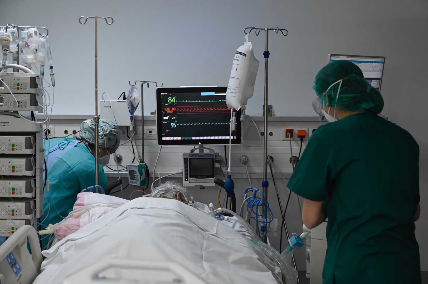 Στη ΜΕΘ του Πανεπιστημιακού Λάρισας ο 69χρονος που χτυπήθηκε με ...