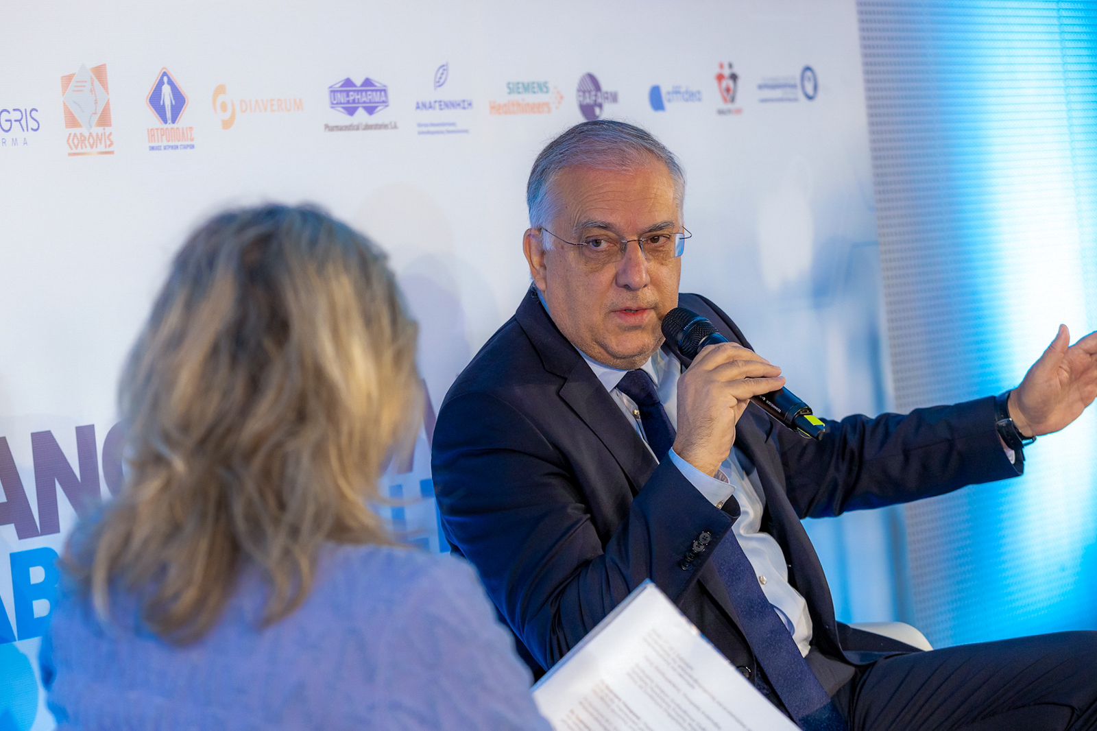 Τάκης Θεοδωρικάκος: Η φαρμακευτική βιομηχανία που καινοτομεί ...