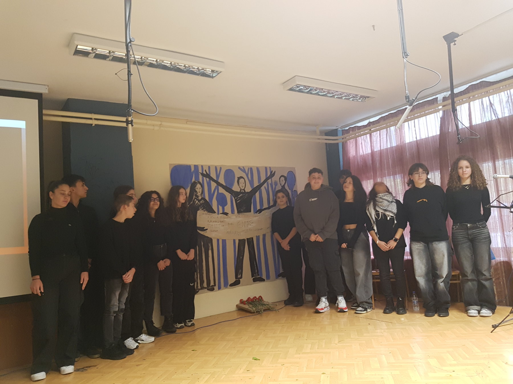 Γιορτή Πολυτεχνείου στο Πρότυπο Γυμνάσιο και Λύκειο Λάρισας - ONLARISSA ...