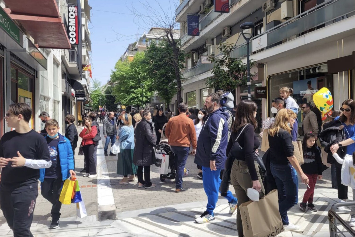 Όλη η εικόνα του δημογραφικού στη Λάρισα: Το ισοζύγιο θανάτων και ...