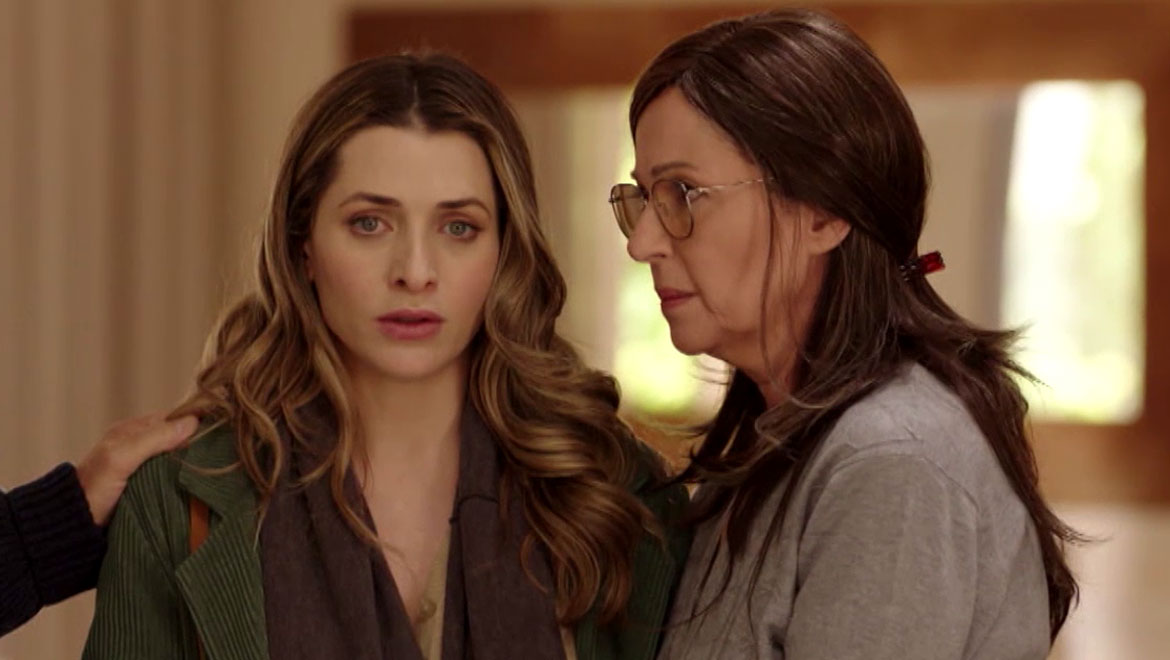 «Famagusta» – Κυριακή 8/12: Η Ιφιγένεια αποκαλύπτει στους γονείς του Παύλου ότι είναι έγκυος ...