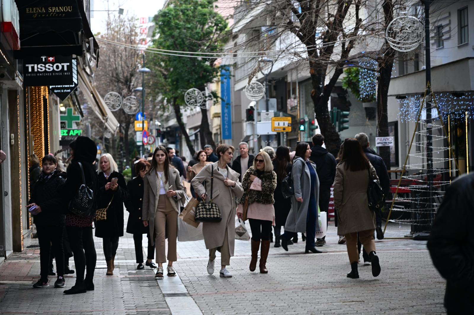"Ζωντάνια" στο κέντρο της Λάρισας σήμερα Κυριακή - Τα περισσότερα ...