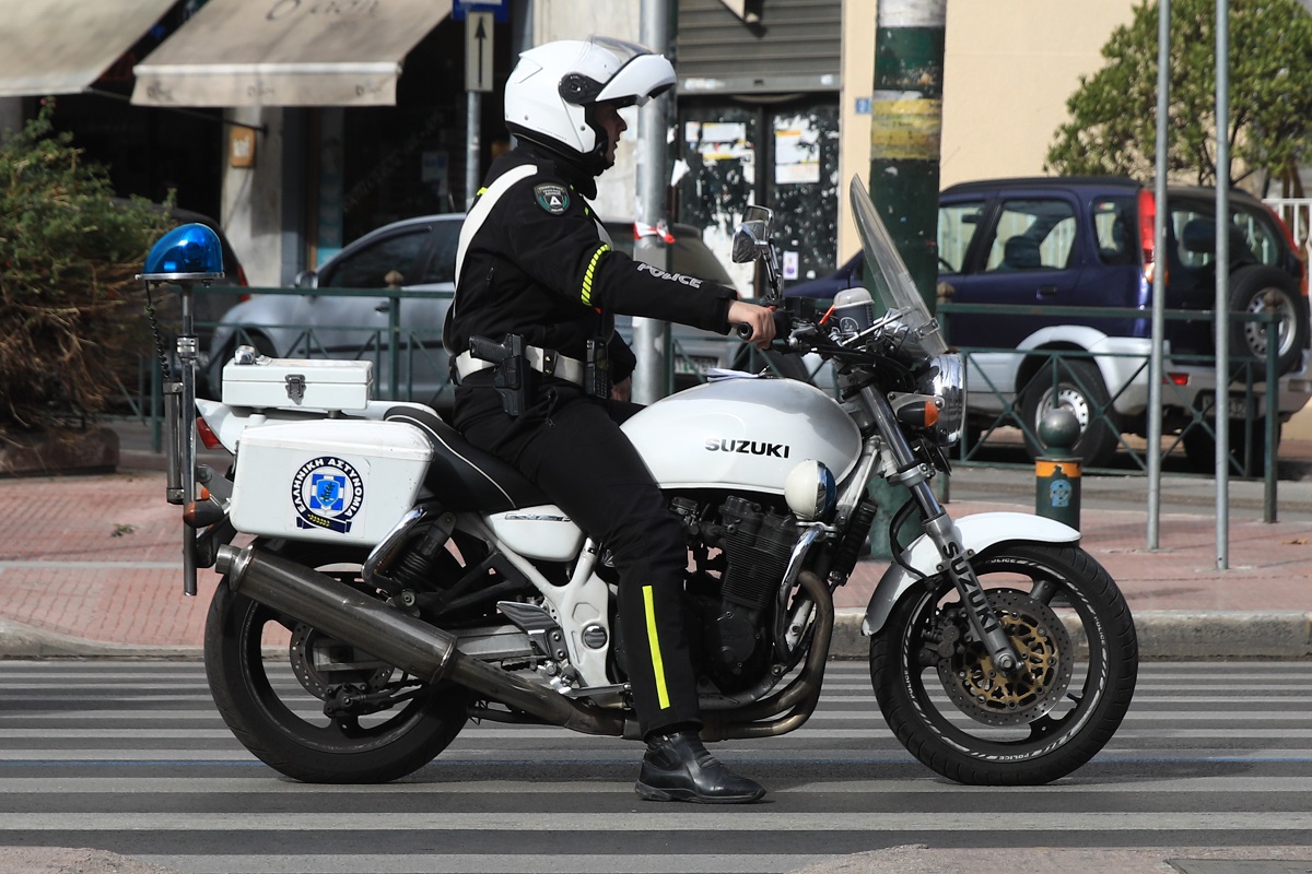 Αυξημένα μέτρα της Τροχαίας κατά την εορταστική περίοδο – Απαγόρευση ...