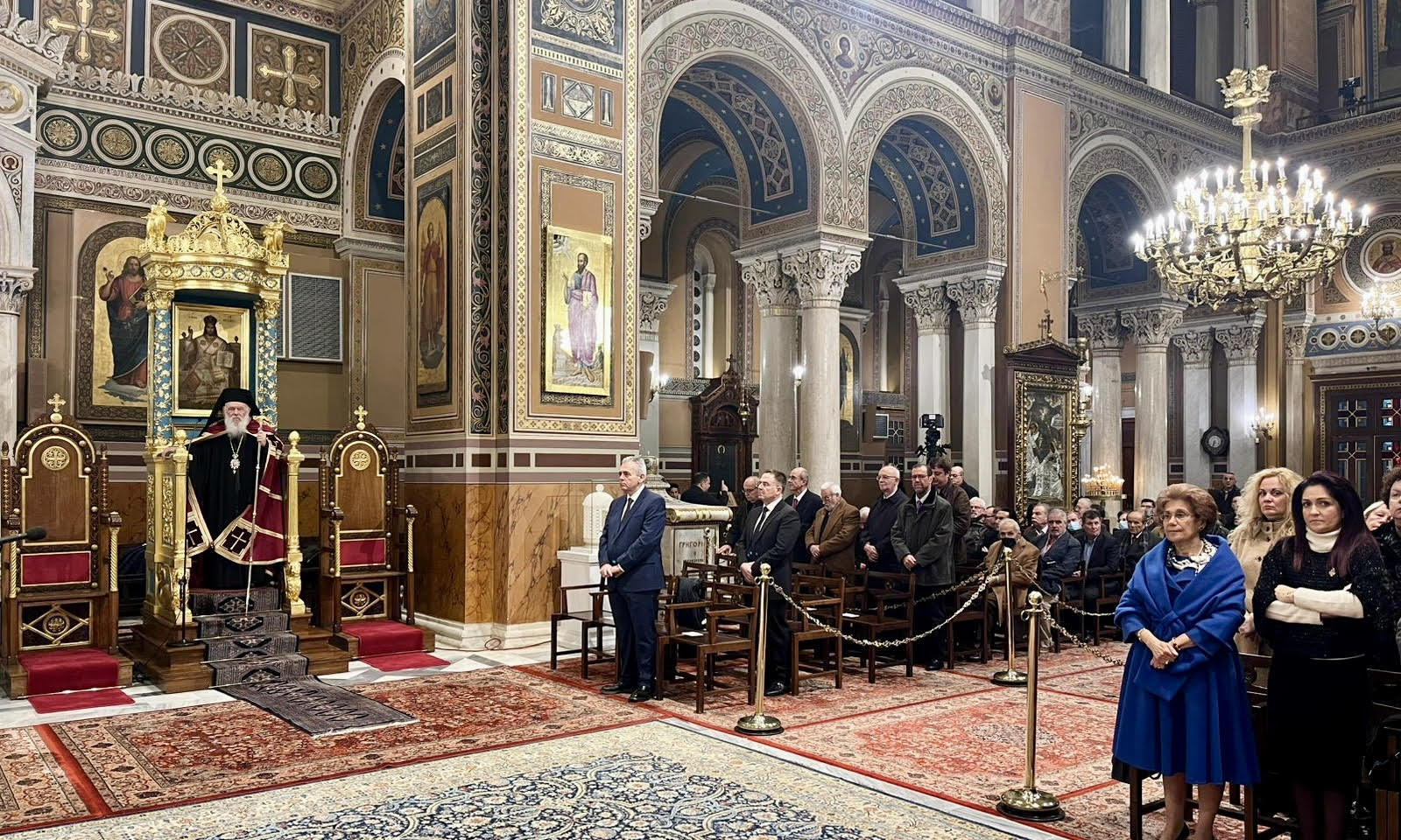 Χαρακόπουλος στη Μητρόπολη Αθηνών: «Τα Χριστούγεννα ευκαιρία ...