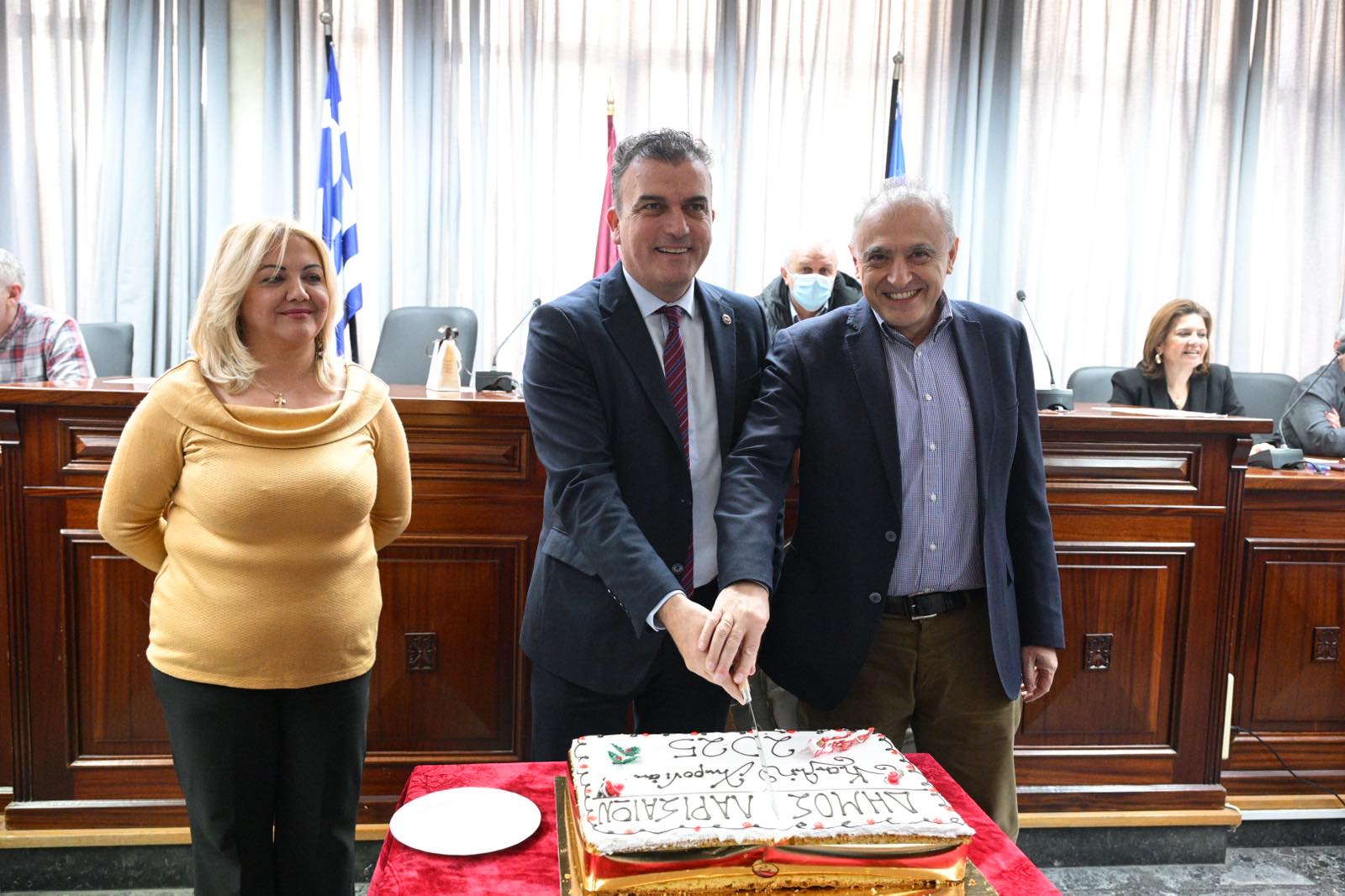 "Βασίλεψε" το Δημοτικό Συμβούλιο του Δήμου Λαρισαίων - Μαμάκος: «Στόχος ...