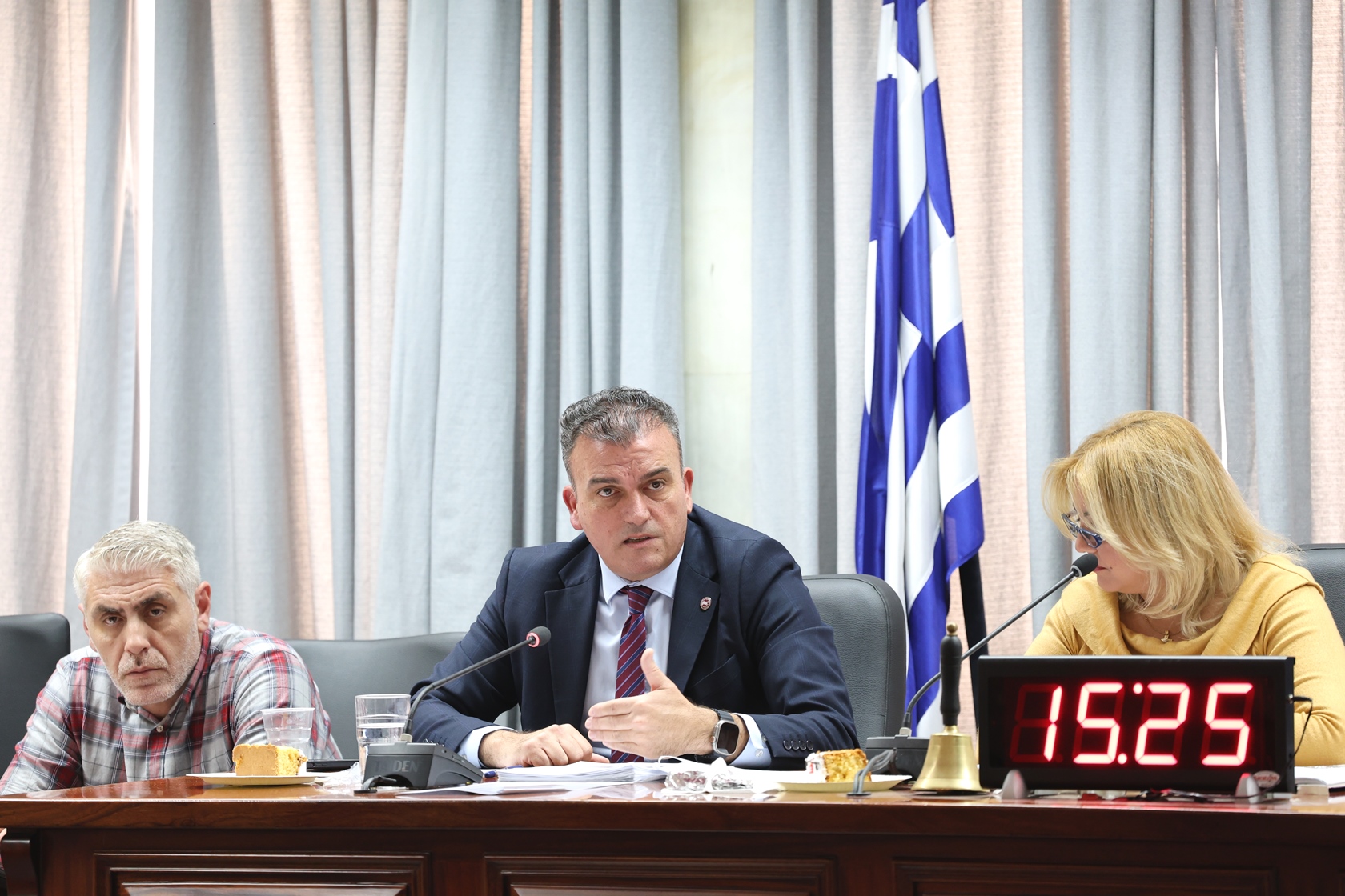 Δυναμική εξωστρέφεια, με «όχημα» τη νεολαία και την αλληλεγγύη, οι ...