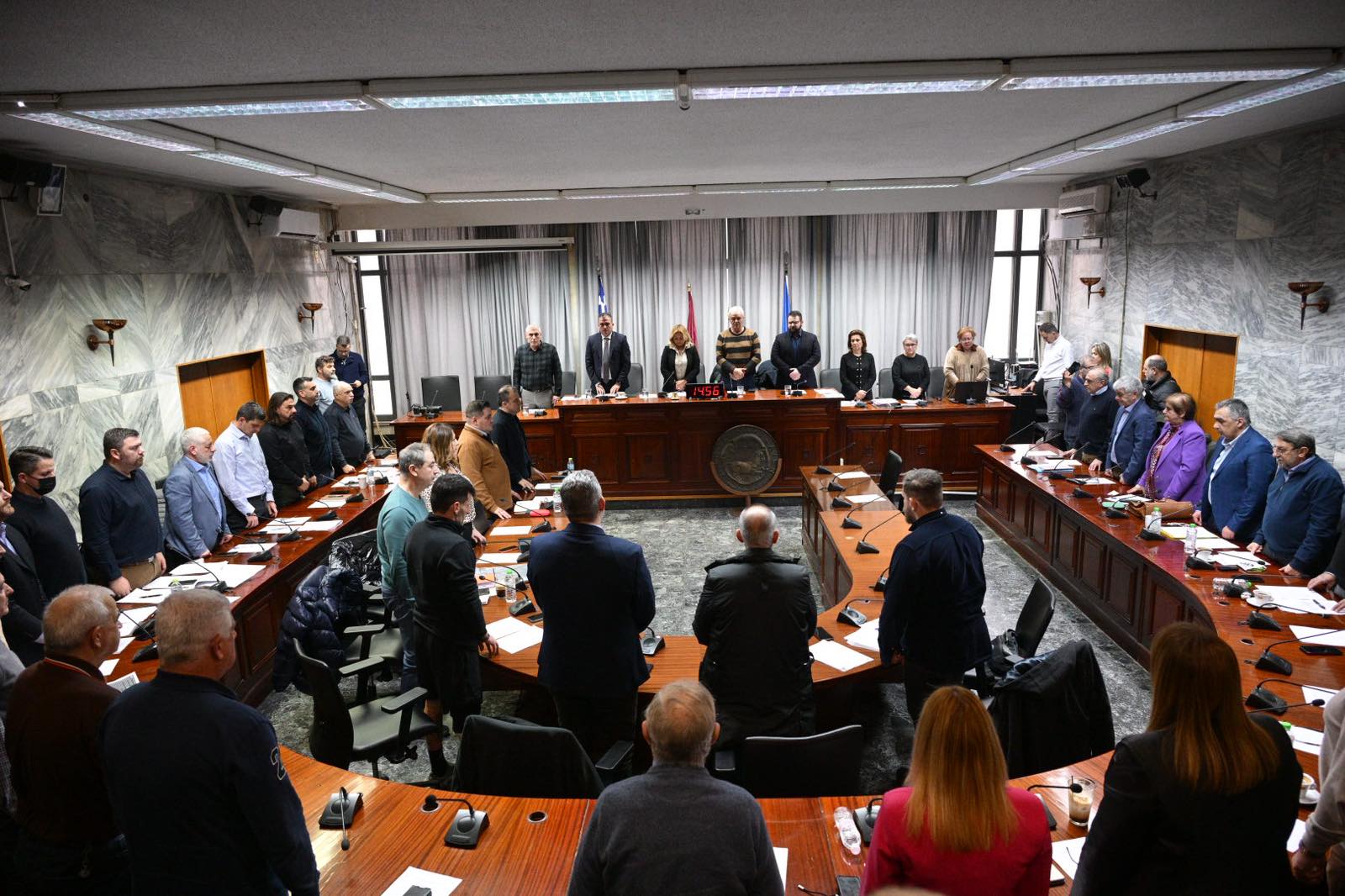 Δημοτικό Συμβούλιο Λάρισας: Εγκρίθηκε η έκθεση πεπραγμένων Δημοτικής ...