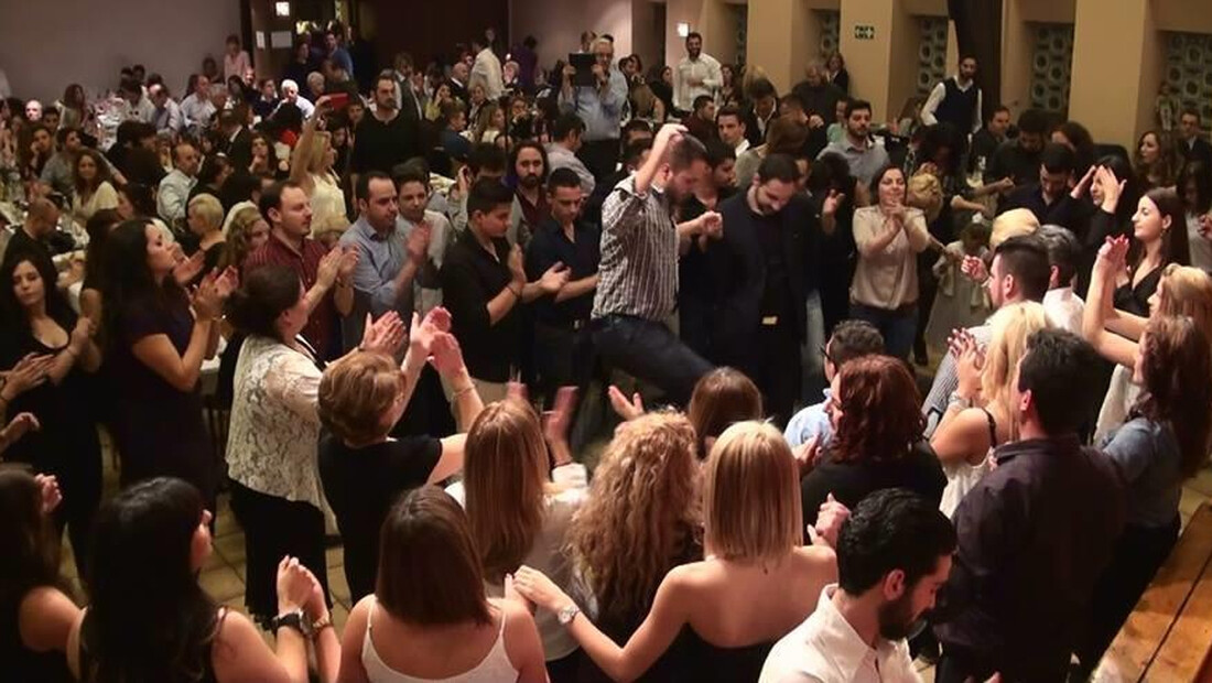 Ετήσιος χορός και κοπή πίτας για τον Πανθεσσαλικό Σύλλογο Καλαρρυτινών ...