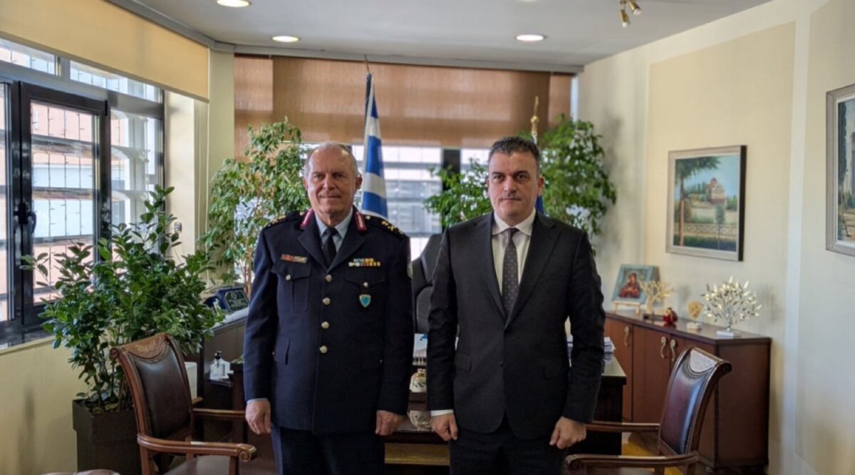 Με τον Γενικό Περιφερειακό Αστυνομικό Διευθυντή Θεσσαλίας συναντήθηκε ο ...
