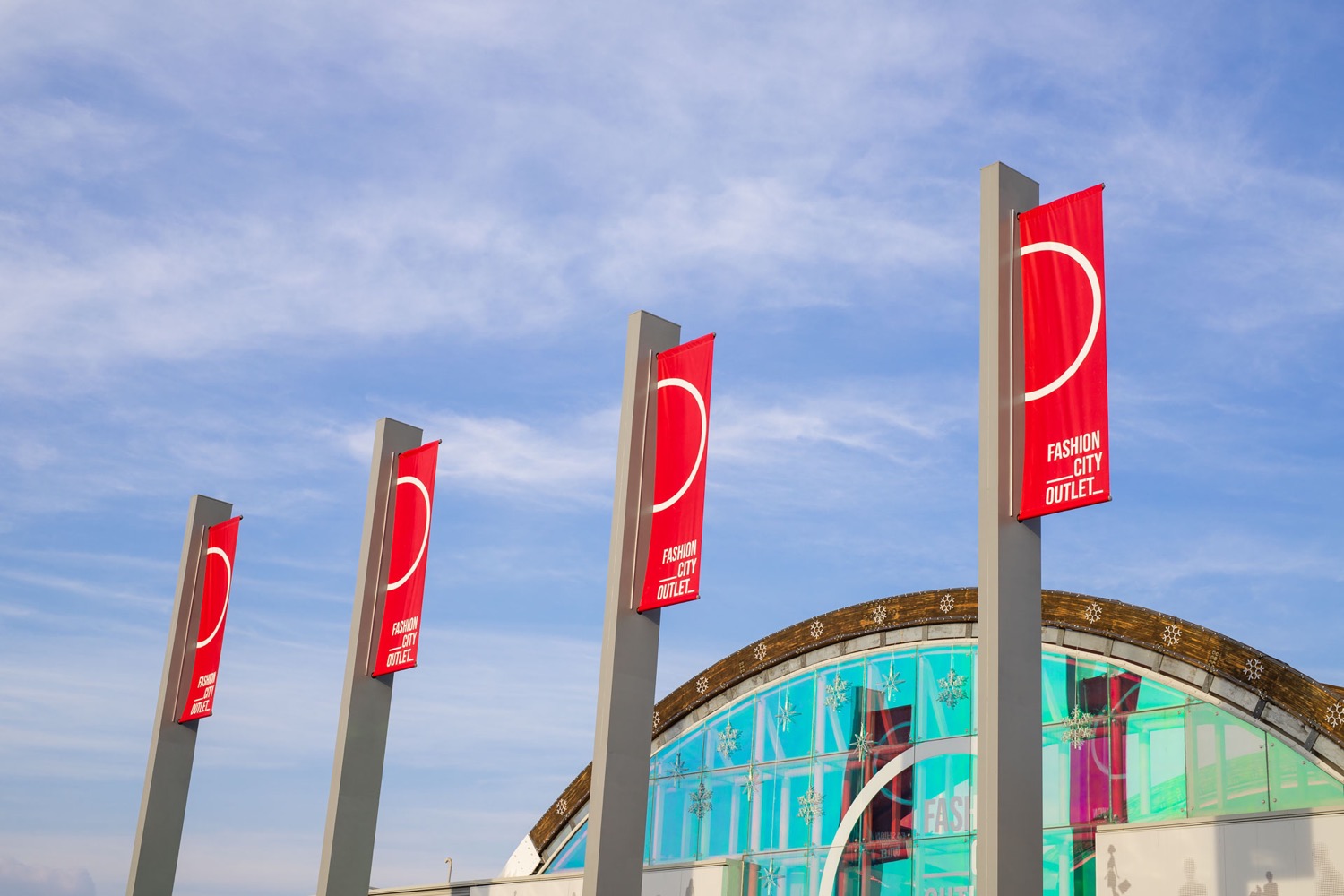 Από 21 Μαρτίου μέχρι 5 Απριλίου στο Fashion City Outlet κερδίζεις διπλά ...