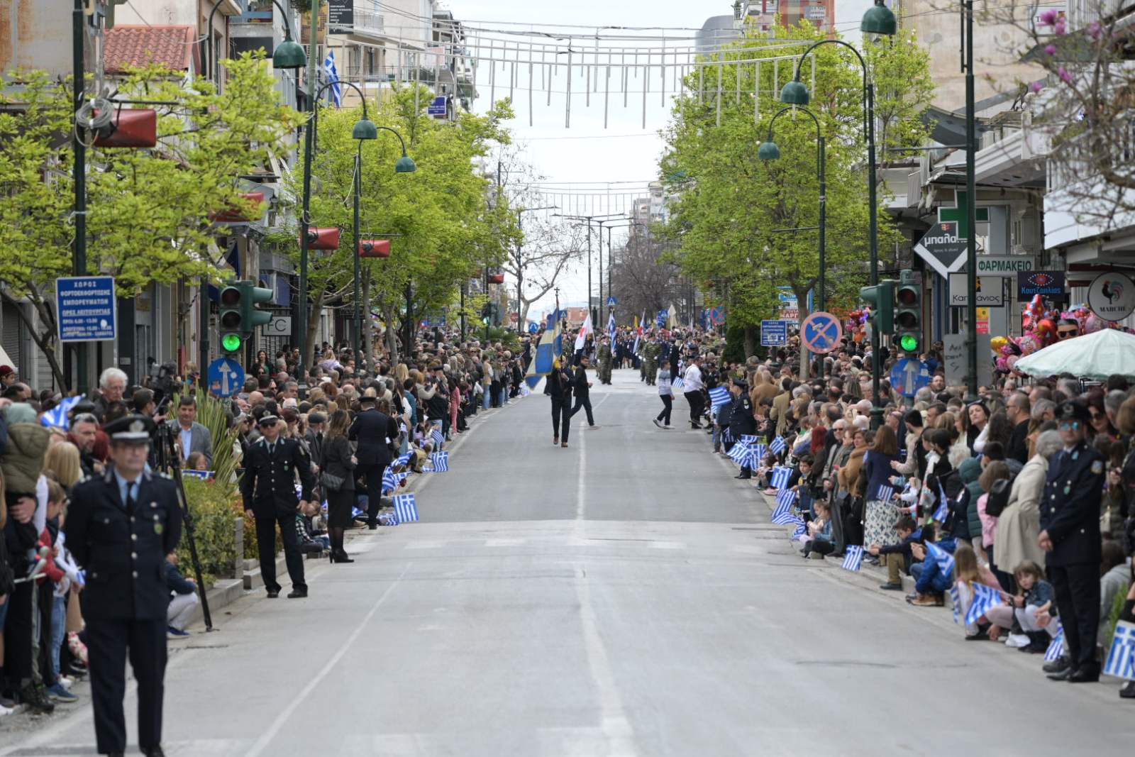 Λάρισα: Δείτε το σημερινό πρόγραμμα εορτασμού της Εθνικής Επετείου της ...