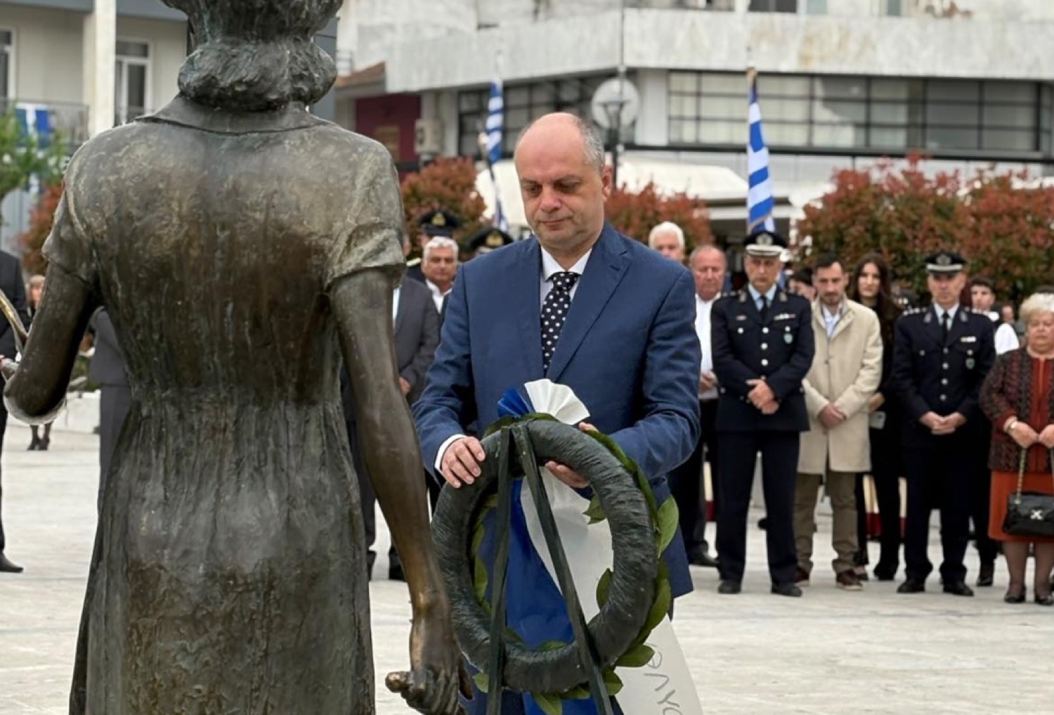 Καπετάνος από Τύρναβο: «Τιμούμε τους ήρωες της Πατρίδας μας και ...