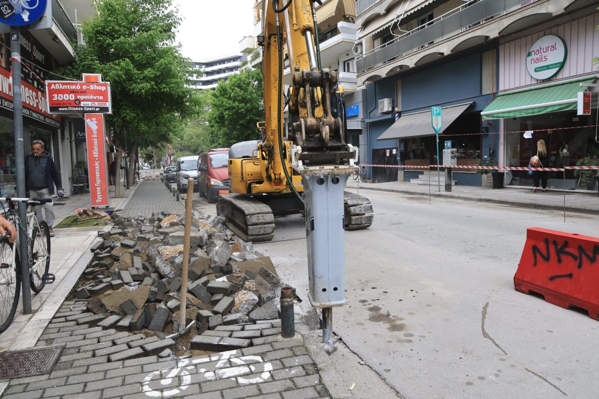 Σε πλήρη εξέλιξη αυτά τα έργα στη Λάρισα: Ποια τμήματα κεντρικών δρόμων ...