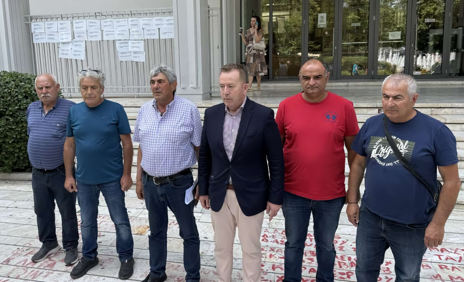 Στα Δικαστήρια ο Κόκκαλης με Λαρισαίους αγρότες: Κατατέθηκε μηνυτήρια ...