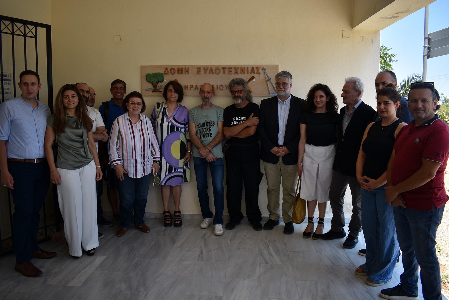 Επίσκεψη Μενδώνη στη Δομή Ξυλοτεχνίας του ΚΕ.ΔΙ.ΒΙ.Μ. του Πανεπιστημίου ...