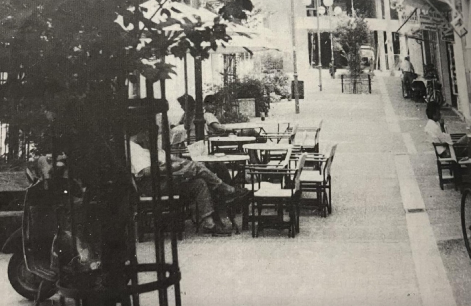 Αφιέρωμα στην ιστορία της πεζοδρόμησης της Λάρισας: Μέσα σε 40 χρόνια ...
