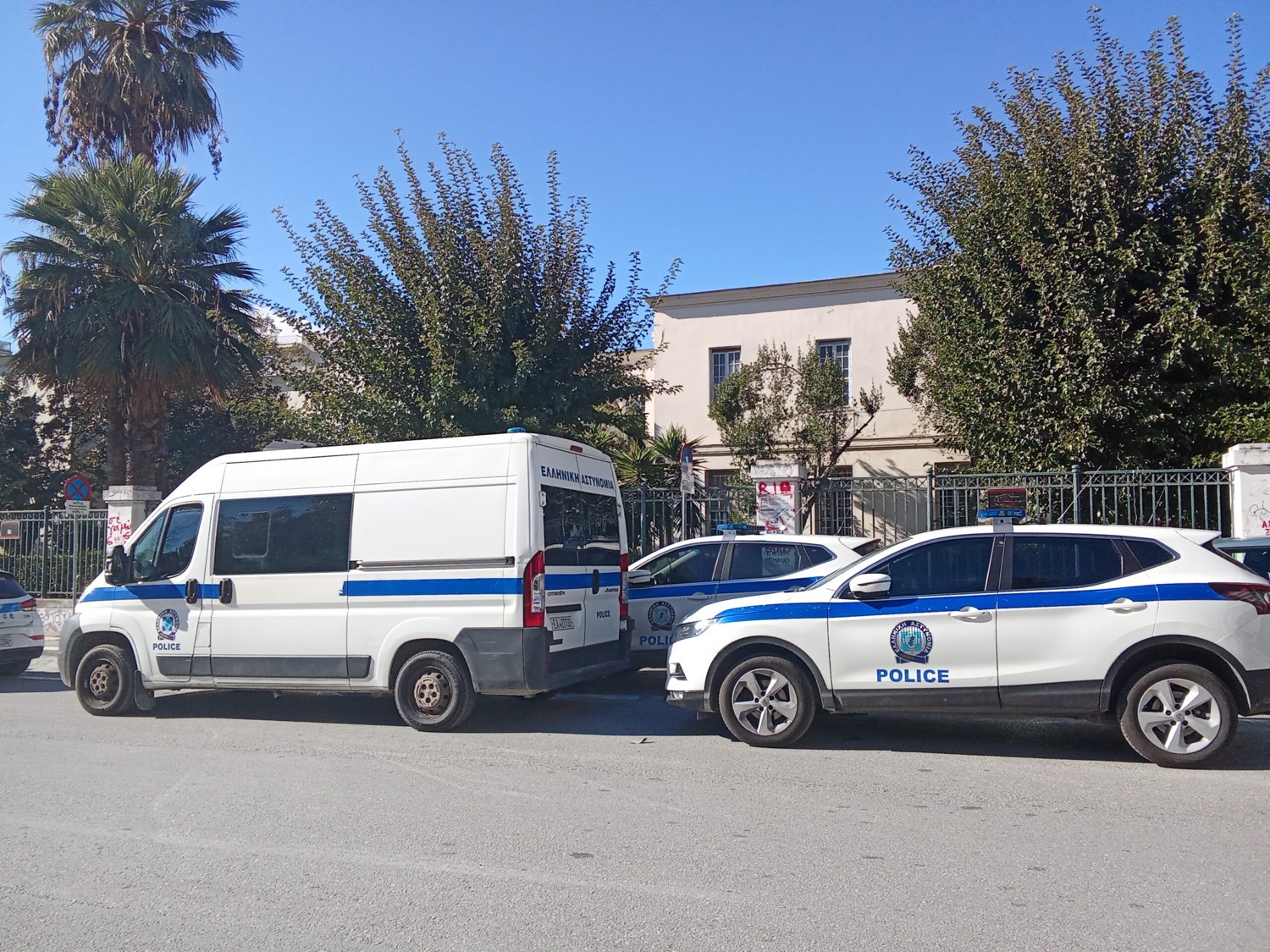 Στο Αυτόφωρο οι νέοι με τις κόντρες – Δήλωσαν σοκαρισμένοι μετά τη ...