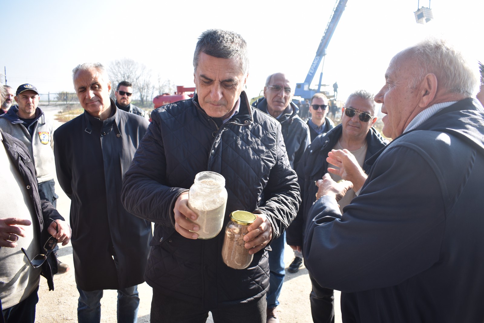 Λάρισα: Το υλικό που δημιούργησε για να βοηθήσει σε πλημμύρες και ...
