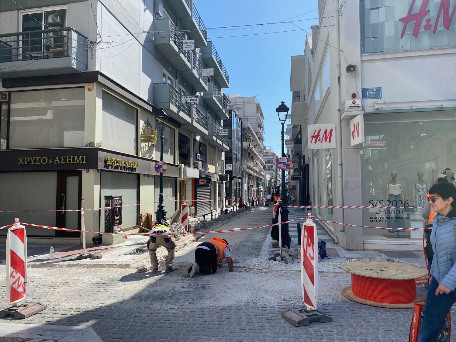 Κλειστή η Σπυρίδη λόγω εργασιών εγκατάστασης οπτικών ινών – Πυρετωδώς ...